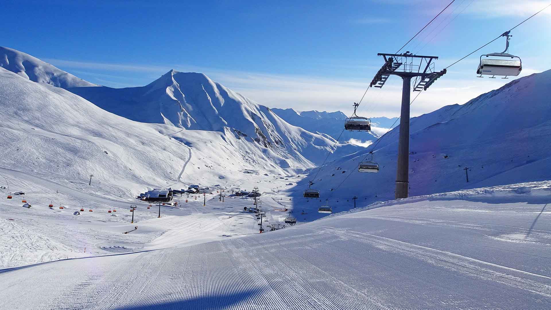 Erleben Sie ultimative Bergabenteuer in Samnaun mit Skipässen für die ...