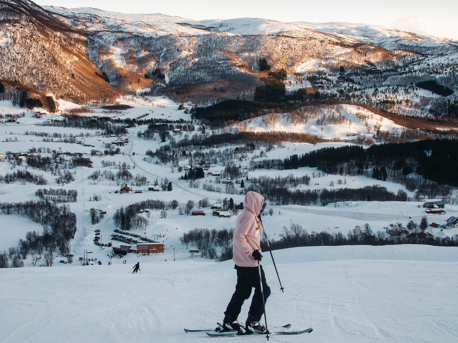 Buy Skipass online for Vestvatn Alpinanlegg online!